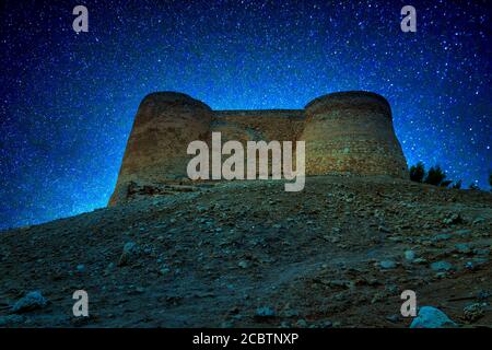 Tarut castle night milky-way star sky background. QATIF -SAUDI ARABIA ...