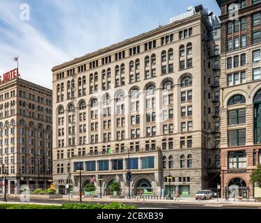 Auditorium Building designed by Adler & Sullivan Stock Photo - Alamy