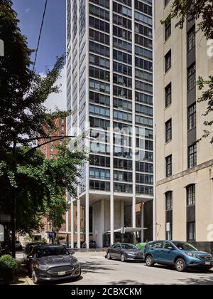 Astor Tower designed by Bertrand Goldberg Stock Photo - Alamy