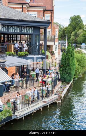 Cote Brasserie on the River Thames at Windsor/Eton, Berkshire, England ...