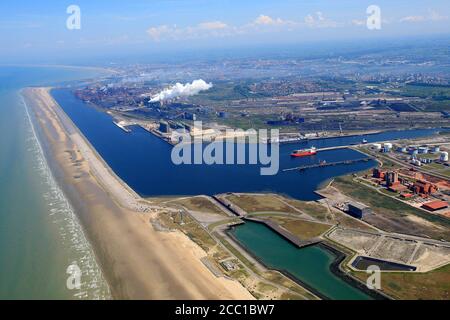 France, Nord, Dunkirk, Maritime and Port Museum: model, old photos of ...
