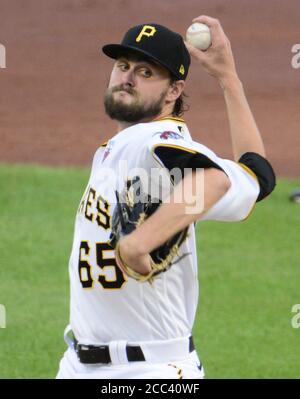 Pittsburgh Pirates starting pitcher JT Brubaker throws to the Los ...