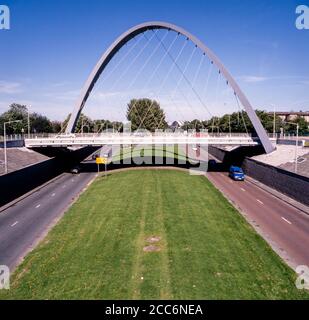Hulme Arch Manchester UK Parabolic arch by Chris Wilkinson Wilkinson ...