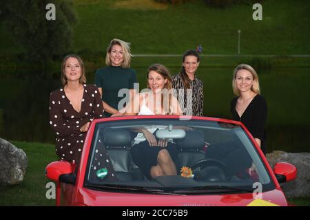 Teresa Rizos, Natalie Spinell, Josephine Ehlert, Genija Rykova, Felix ...