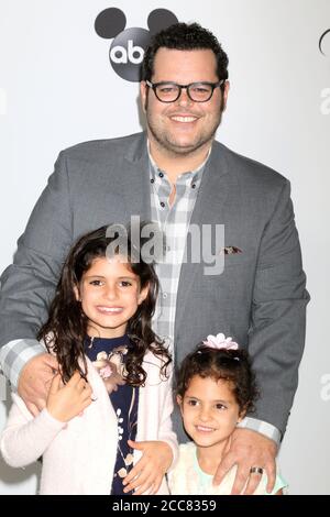 LOS ANGELES - OCT 6: Josh Gad, children at the Mickey's 90th ...