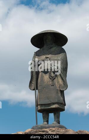 Kyoto, Japan - Shinran Statue at Honganji Suminobo Temple in Kyoto ...