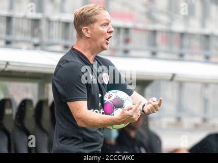 Hamburg, Germany. 21st Aug, 2020. Football: Test matches, FC St. Pauli ...