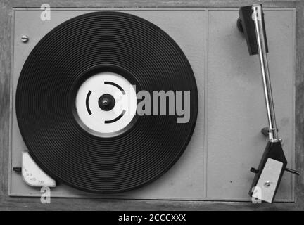 image of a retro transistor gramaphone with turn table and tonearm in ...