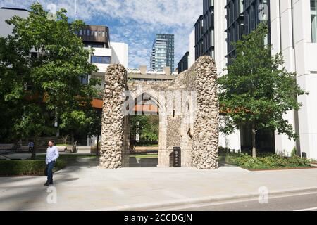 London wall remains, St Alphage Gardens Stock Photo - Alamy