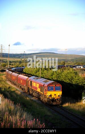 DB Schenker - Class 66-66172 arriving at DIRFT from Mossend Stock Photo ...