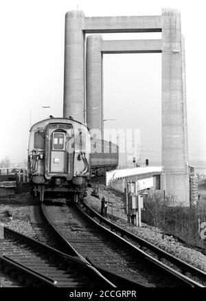 Class 411 4CEP electric multiple unit number 1592 repainted into ...