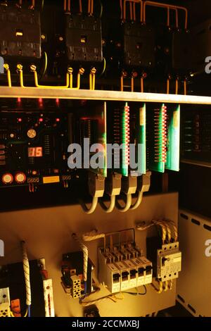 Control units for fully electronic modern elevators. Electronic system ...