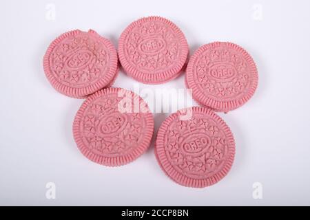 Pink and Green Oreo Cookies Sakura Matcha flavoured Imported into ...