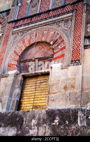 The keyhole or horseshoe arch emblematic of Moorish architecture ...