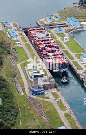 "Panamax Container Ship Stock Photo - Alamy