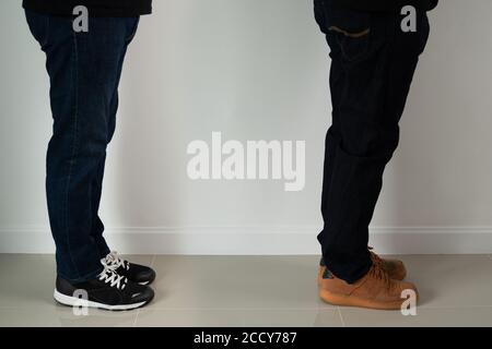 Six Feet Guidelines physical distance to keep to avoid 6 feet the covid ...