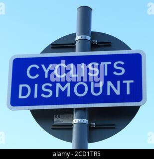 Cyclists Dismount, sign, Norfolk, England, UK Stock Photo - Alamy