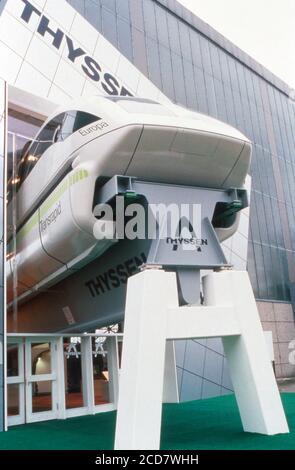 Bildreportage: der Prototyp der Transrapid Magnetschwebebahn Transrapid ...