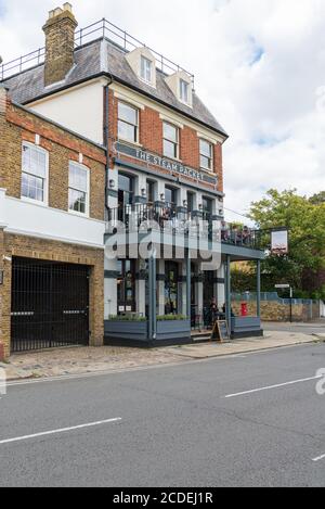 The Steam Packet, Strand-on-the-Green, Chiswick, London, U.K Stock ...