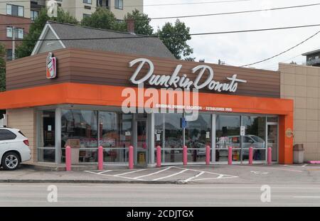 The original Dunkin Donuts on Route 3A in Quincy Massachusetts USA ...