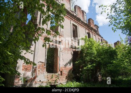 Schlobitten Palace ruined of Dohna family from XVI to 1945 in Slobity ...