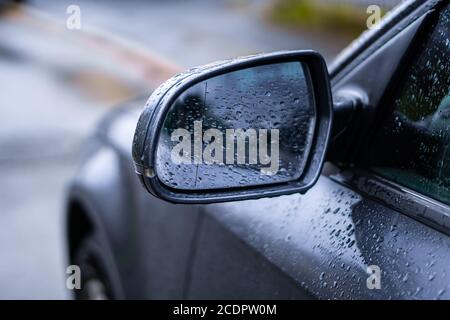 Car Wing Mirror Stock Photo - Alamy