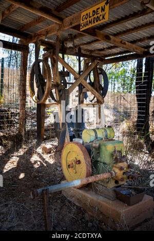 Remnants of the Shamrock Gold Mine at Cania Gorge National Park ...