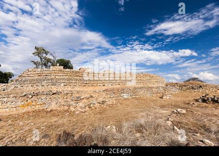 Naletale, or Nalatale ruins, 17th century, residence of the Torwa king ...