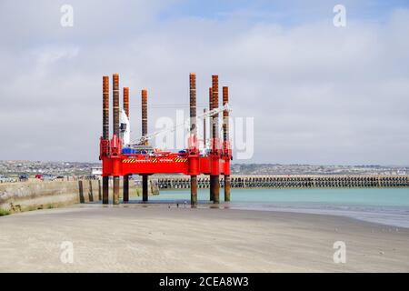 WaveWalker 1, WaveWalker 1, one of only a few walking jack-up barges in ...