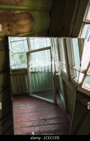Old window in empty room Stock Photo - Alamy