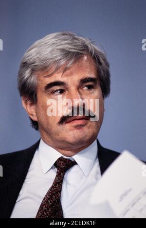 Larry Whitty, General Secretary of the Labour Party at the ir annual ...