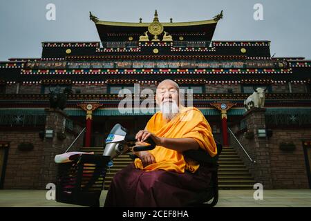Buddhist monk, Lama Yeshe Losal Rinpoche, at Samye Ling Tibetan ...