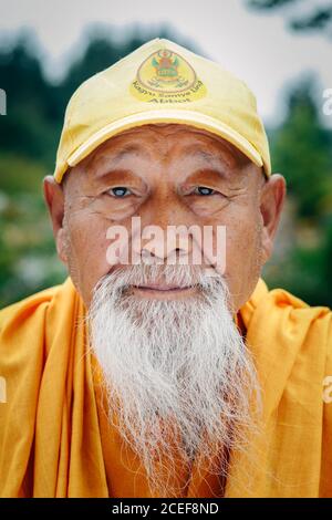 Buddhist monk, Lama Yeshe Losal Rinpoche, at Samye Ling Tibetan ...