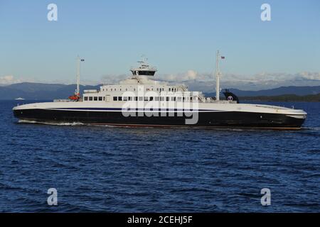 Ferry; Ferje; Norge; Noreg; Norway; halhjem sandvikvag; Ro-Ro ...