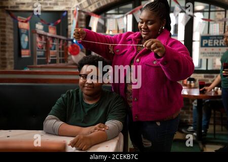 THE CHI, from left: Shamon Brown Jr., Alex Hibbert, 'A Leg Up', (Season ...