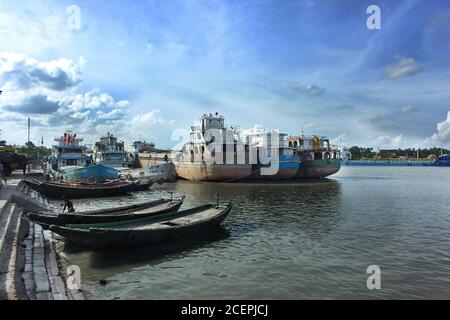 Cargo vessel anchored at the BIWT Ghat, Khulna, Bangladesh Stock Photo ...