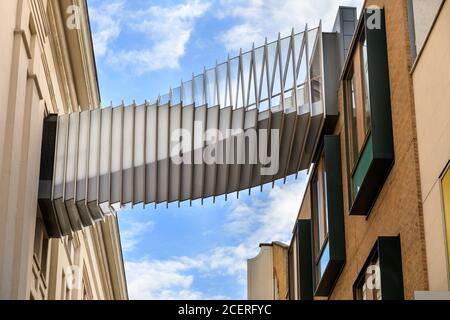 Royal Ballet School, Bridge of Aspiration linking the Royal Opera House ...