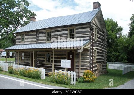 Village of Catoctin Furnace, MD, USA. Collier’s Log House, 1810 Stock ...