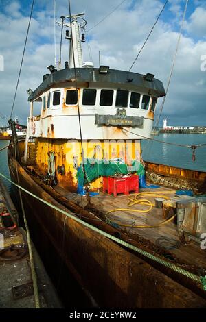 Newlyn Fishing Port Fishing boat Fishing vessel Beam trawler Outrigger ...