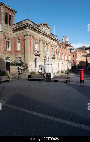 Statue of Sir Rowland Hill the inventor of the Penny Stamp in ...