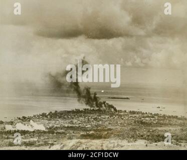 World War II Infantry Shell hole Nazi Germany German soldiers troop men ...