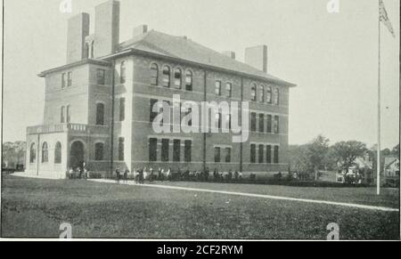 Robert Bartlett School. New London. 1901 Stock Photo - Alamy