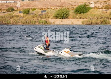 Laughlin, AUG 22, 2020 - Many jet ski by the river Stock Photo - Alamy