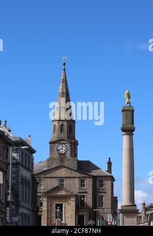 Monuments in Broad Street, Peterhead Stock Photo - Alamy
