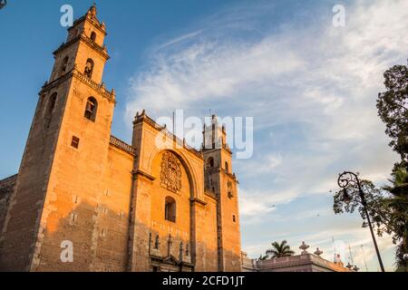 Merida Cathedral at sunset, Yucatan, Mexico Stock Photo - Alamy