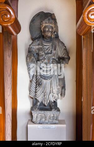 Ancient Gandhara Buddhism statues, stone carving, Gallery of Gandhara ...