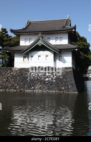 The moat around the Imperial palace in Chiyoda, Tokyo, Japan Stock ...
