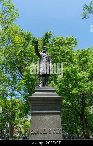 Samuel S Cox statue in Tompkins Square Park NYC Stock Photo - Alamy