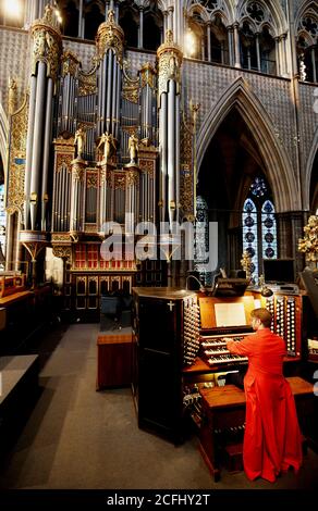Westminster Abbey organist Peter Holder, during a rehearsal before ...