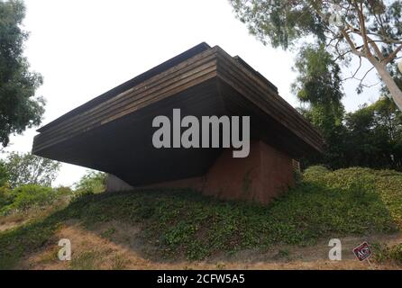 Sturges House, Los Angeles, California, USA. 1939. Architect: Frank ...